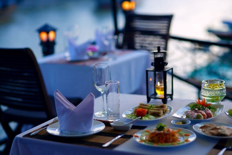 Romantic Sunset Dinner Cruise in Hoi An - What Reviewers Love Most