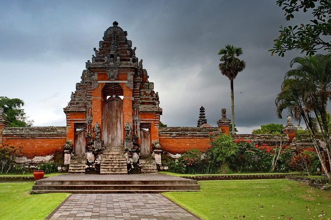Royal Family Temple, Monkey Forest, and Tanah Lot Sunset Tour - The Sum Up: Who Will Love This Tour?
