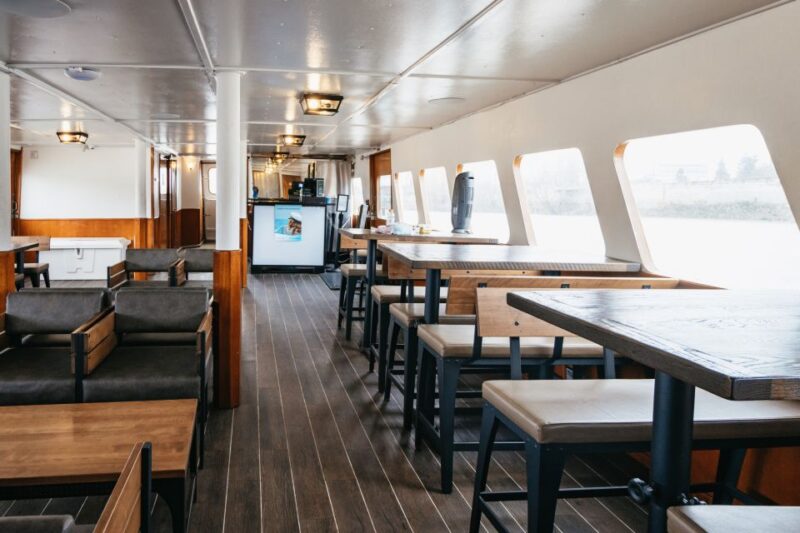 Sacramento: City Cruises River Cruise with History Guide - Food and Drinks