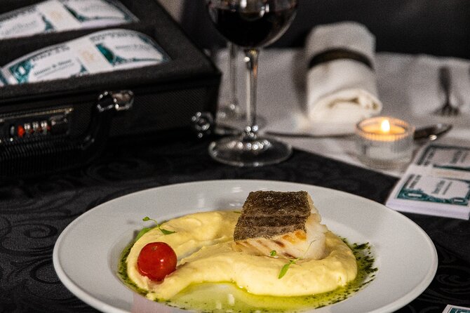 Sexy Cabaret Show with Dinner in Lisbon - FAQ