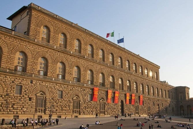 Siena San Gimignano Pisa Escorted Transport and Optional Lunch - Transportation and Group Dynamics
