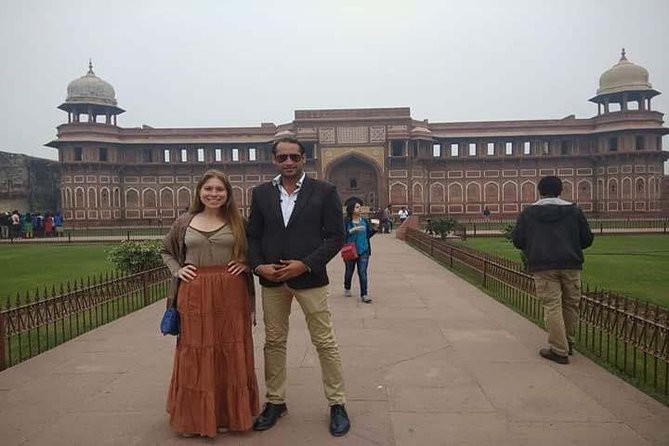 Taj Mahal Tour by Train with Lunch at 5 Star Hotel - FAQ