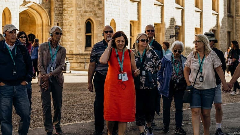 Tower of London Tour with Crown Jewels, plus River Cruise - Who Should Consider This Tour?