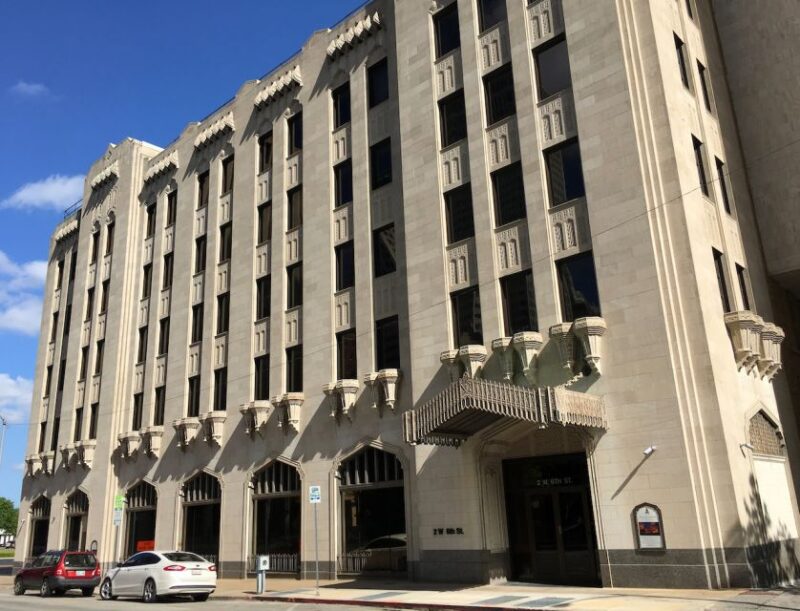 Tulsa: Art Deco Walking Tour of Tulsa - The Experience and Atmosphere