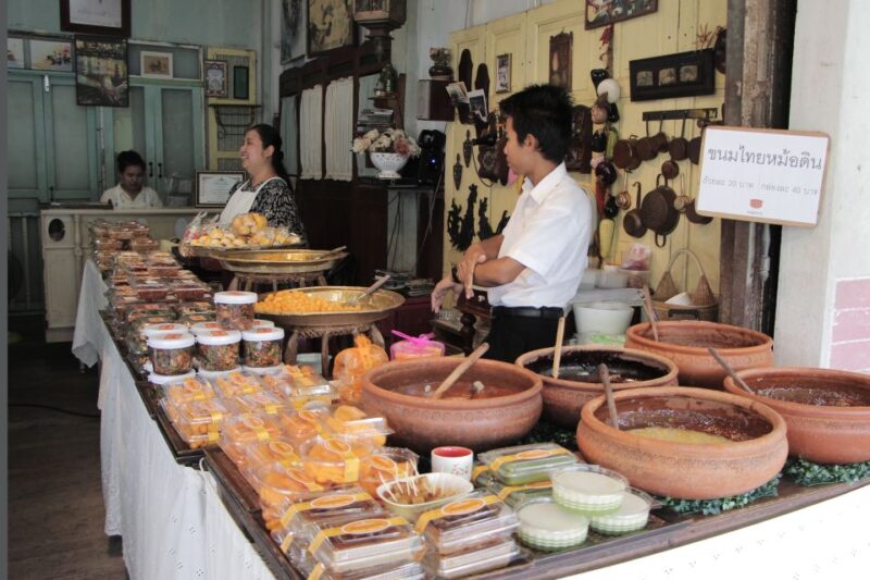 Weekend Amphawa Floating Market & Train Market Private Tour - Final Thoughts: Who Will Love This Tour?