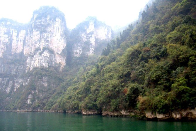 Yangtze River Cruise from Yichang to Chongqing Upstream in 5 Days 4 Nights - Analyzing Value and Practicality