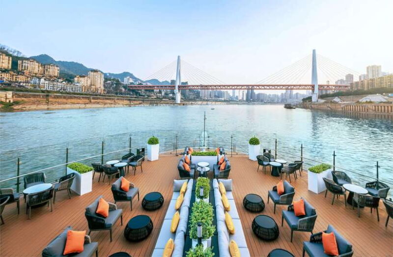 4D3N Yangtze River Victoria Cruise: Chongqing to Yichang - Key Points