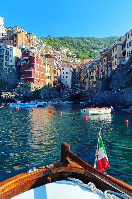 5 terre sunset group tour,Riomaggiore.Il Gavitello - What’s Included and What to Consider