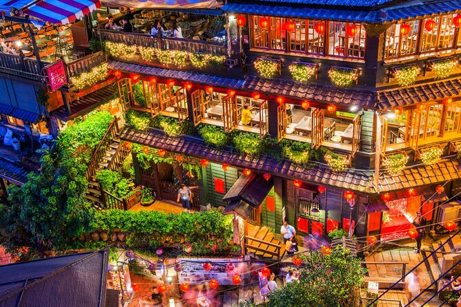 7-Hour Jiufen Night View, Shifen Waterfall & Raohe Market Tour - FAQ
