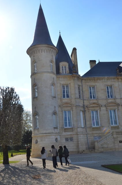 Bordeaux Backcountry E-Bike Tour with Lunch & Wine Tasting - Why This Tour Works Well