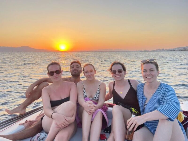 Cagliari: tour Sunset snorkeling con aperitivo e Delfini - FAQ