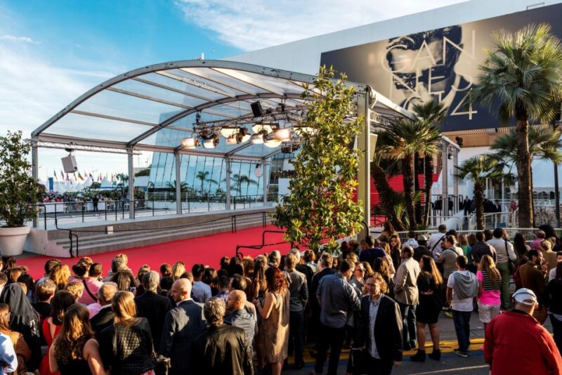 Cannes 2 Hours : Privat City Tour in a French Vintage Bus - Who Will Love This Tour?