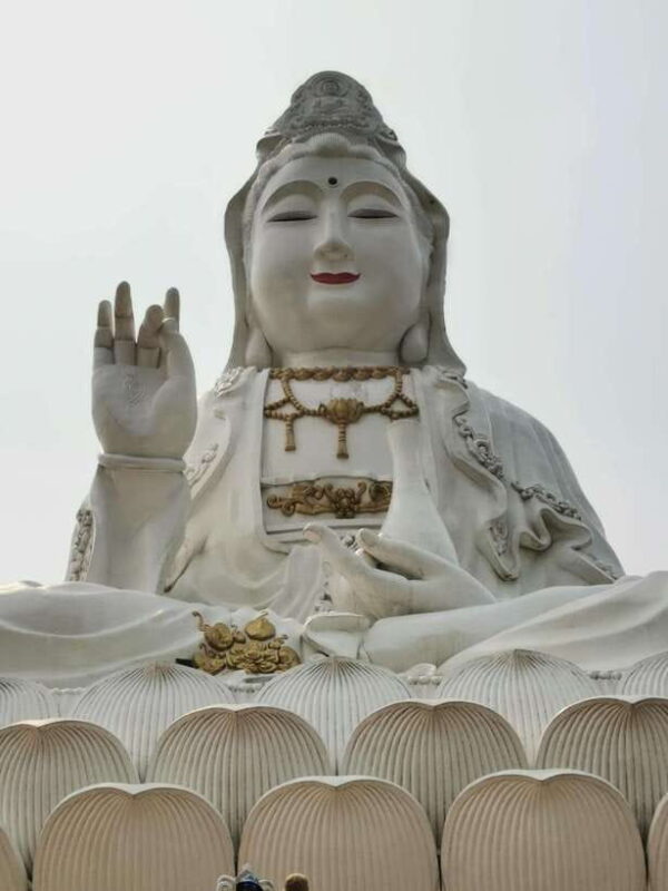 Chiang Rai White, Blue, Red 3 Temples Tour - The Sum Up