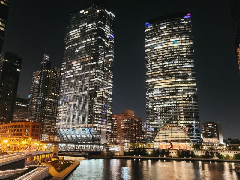 Chicago: Fireworks Cruise with Lake or River Viewing Options - The Sum Up