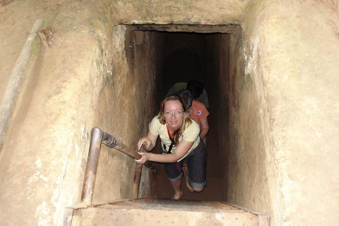 Cu Chi Tunnels and Cao Dai Temple private tour full day - FAQ