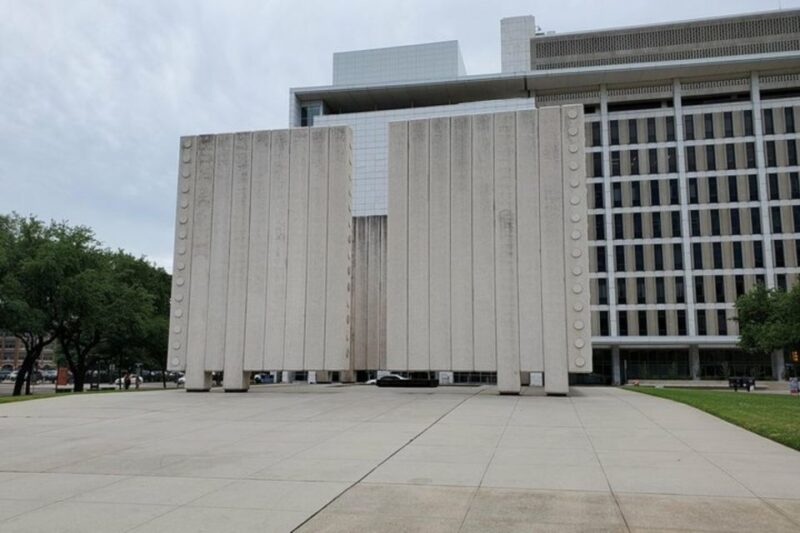 Dallas: 2-Hour JFK Assassination Tour without Museum - Who Should Consider This Tour?