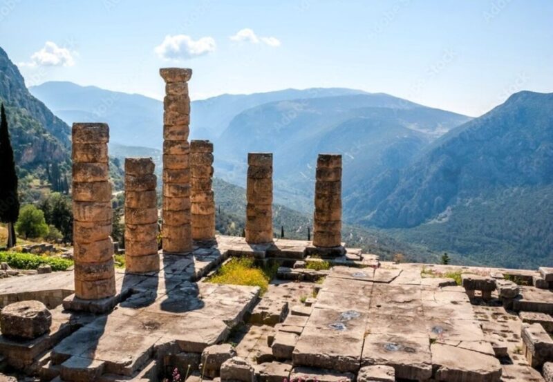 Delphi: Audiovisual self-guided tour with 3D models - Analyzing the Value