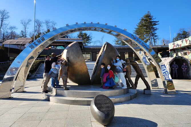 DMZ Private Tour: 3rd Tunnel, Option(Suspension Bridge, Boat) - FAQs