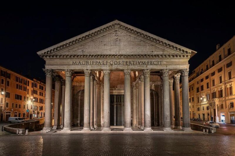 Explore the Pantheon's Dome, Artwork, and Raphael's Tomb - FAQ