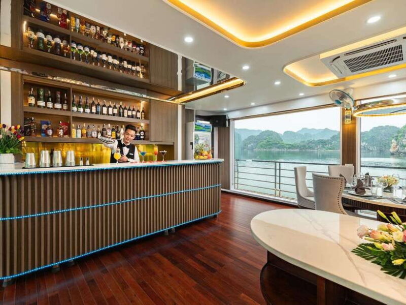 From Hanoi:1 Day Ha Long Bay Premium Cruise-Buffet & Jacuzzi - Who Is This Tour Best For?