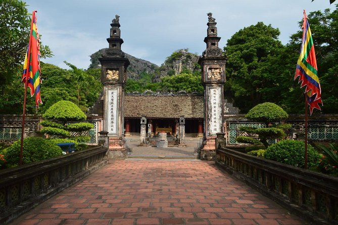 Hoa Lu - Tam Coc boat Trip and Mua Cave - FAQ