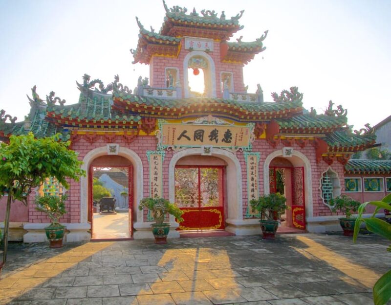 HOI AN: CITY TOUR  BOAT RIDE & RELEASE FLOWER LANTERN - Who Will Get the Most Out of This Tour?