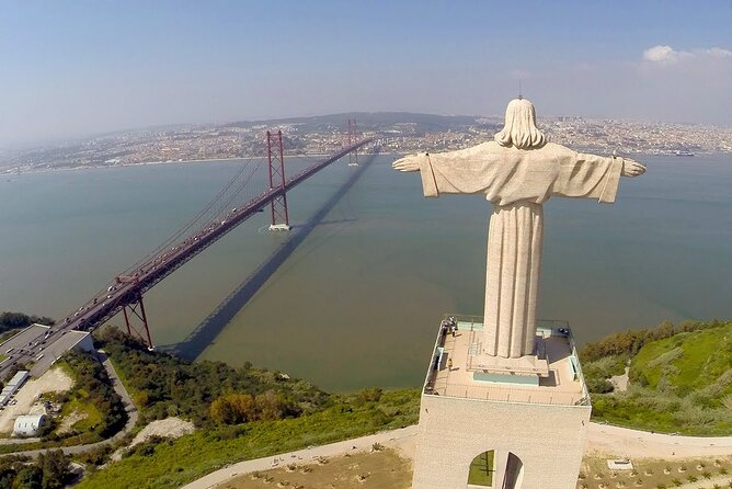 Lisbon Half day Tour in luxury car - What Do Real Travelers Say?