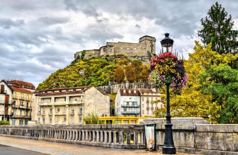 Lourdes: Capture the most Photogenic Spots with a Local - Frequently Asked Questions