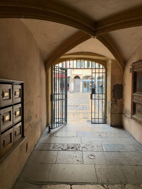 Lyon: Private Walking Tour of "Traboules" in the Old Town - FAQ