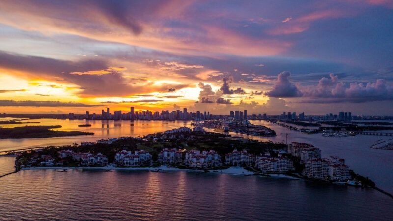 Miami: Private Luxury Helicopter Flight with Champagne - Who Should Consider This Tour?