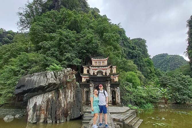 Ninh Binh 1 Day Tour(Tam Coc - Mua Cave - Bich Dong) - FAQ