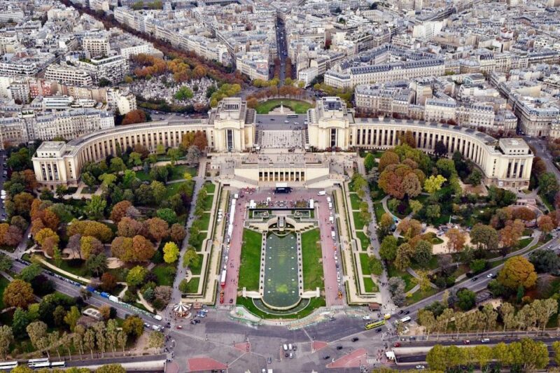 Paris Private Full Day 7 Iconic Sights City tour by Mercedes - The Sum Up