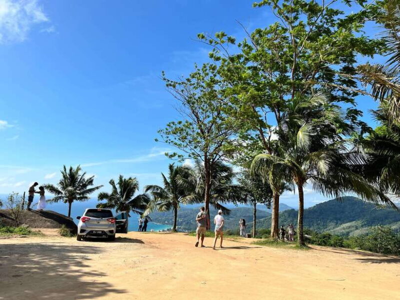 Phuket: View Point, Wat Chalong, Old Town Guided Tour - Authenticity and Cultural Experience