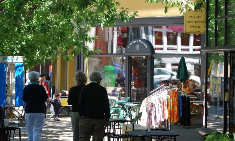 Portland: Morning City Highlights Tour - The Guide and the Experience