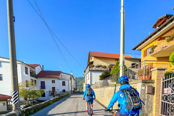 Positano on two wheels: a scenic e-bike tour - FAQs