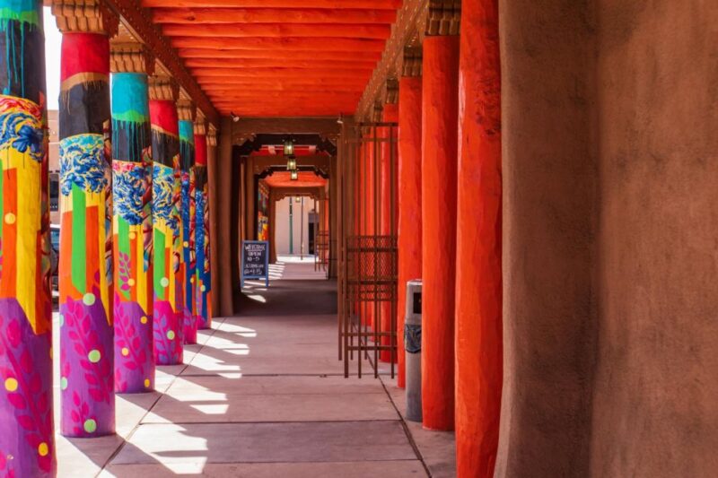 Santa Fe Family Treasures: A Historical Adventure - Authenticity and Family Appeal