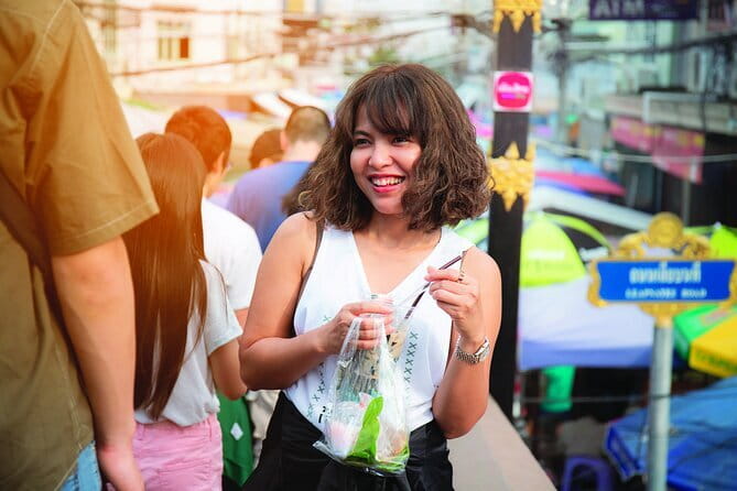 Bangkok History Temples Markets and Food Tasting - FAQ