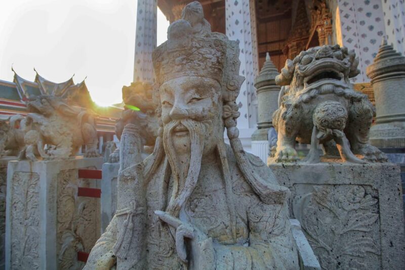 Bangkok : Private Canals Tour & 2 Temple with Hotel Pick Up - Logistics and Practical Tips
