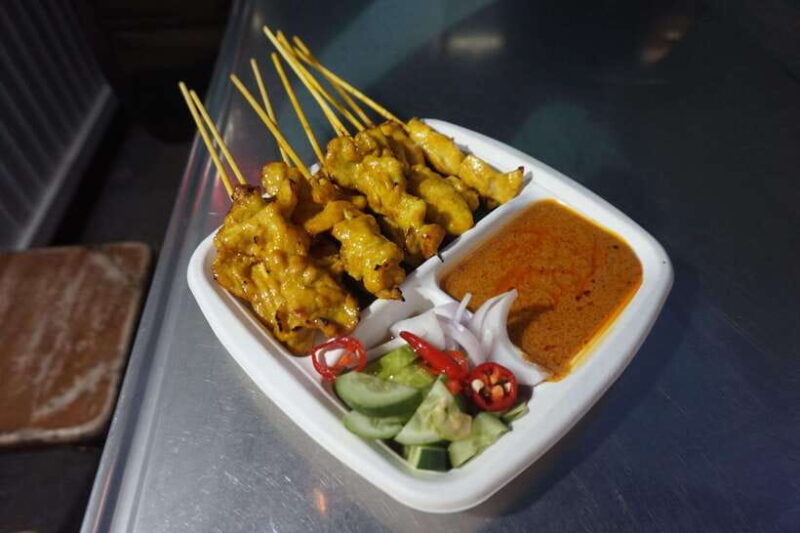 Bangkoks Local Hidden Sightseeing Walking Tour + Food Tour - FAQ