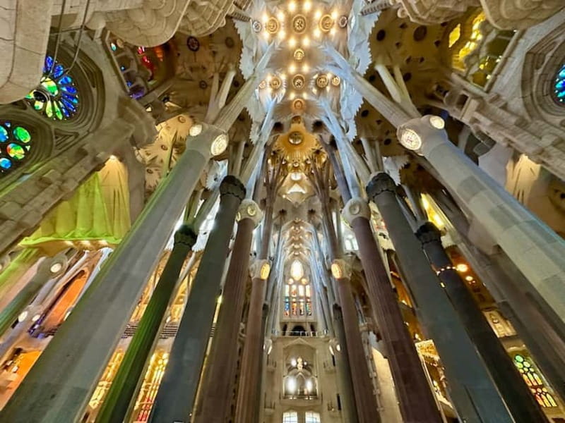 Barcelona: Gothic Quarter, Sagrada Familia & Park Güell Tour - The Overall Experience