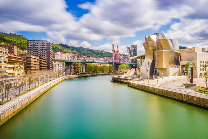 Bilbao Airport Transfers : Bilbao City to Bilbao Airport BIO in Business Car - Summary