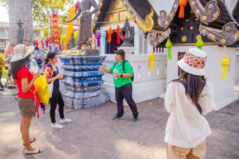 Chiang Mai: 3 Hour Old City and Temples Guided Walking Tour - Who Should Book This Tour?
