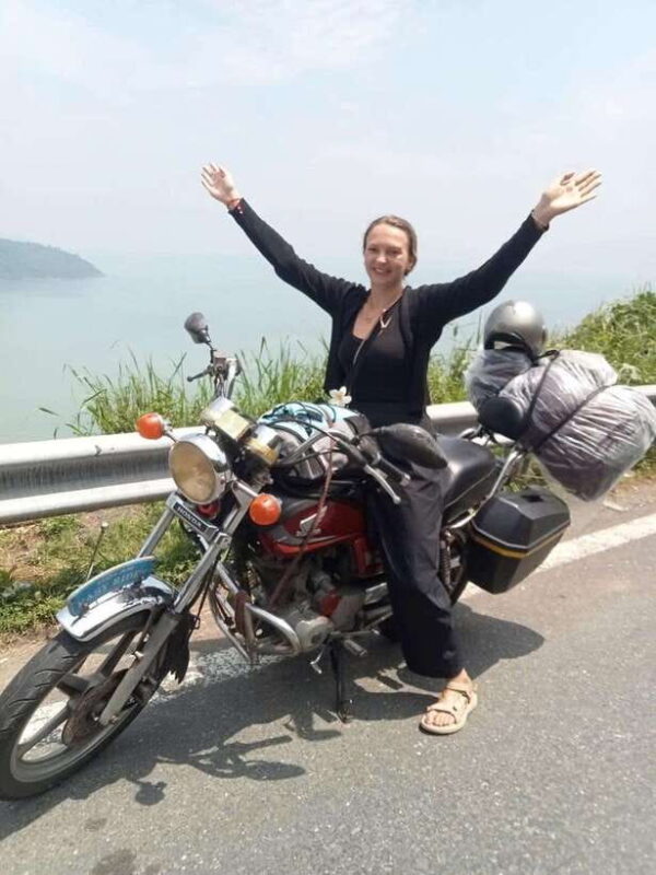Da Nang: Easy Ride to Hai Van Pass and Marble Mountain Tour - Breakdown of the Day