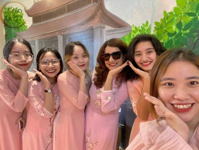 Da Nang: Experience Vietnamese Elegance w Ao Dai in Showroom - Practical Details and Logistics