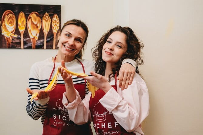 Florence: Pasta Cooking Class with Unlimited Wine - The Experience: What Sets It Apart