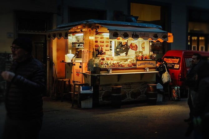 Florence tour with private shooting and photographer 2 hours - The Sum Up