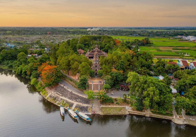 Hue: Walking tour to Thien Mu pagoda and back by boat trip - The Sum Up
