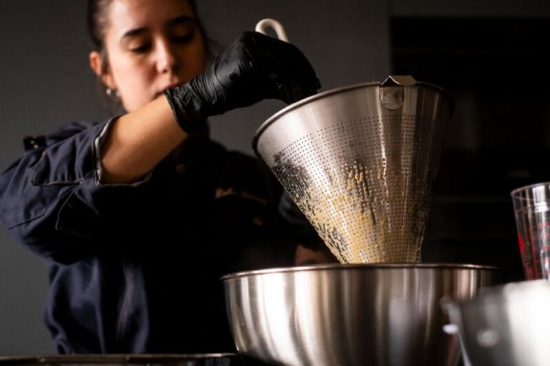 Malaga: The Ultimate Tapas Workshop with Market Visit - Breakdown of the Itinerary