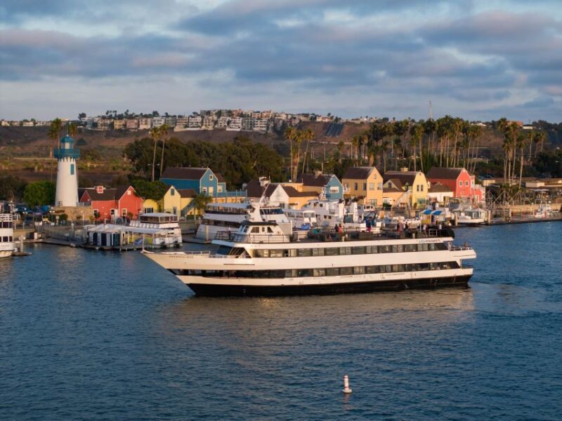 Marina Del Rey: Christmas Eve Buffet Brunch or Dinner Cruise - Considering the Price