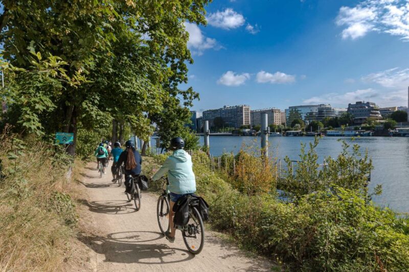 Paris: Versailles Palace and Queen Hamlet E-Bike Tour - FAQs